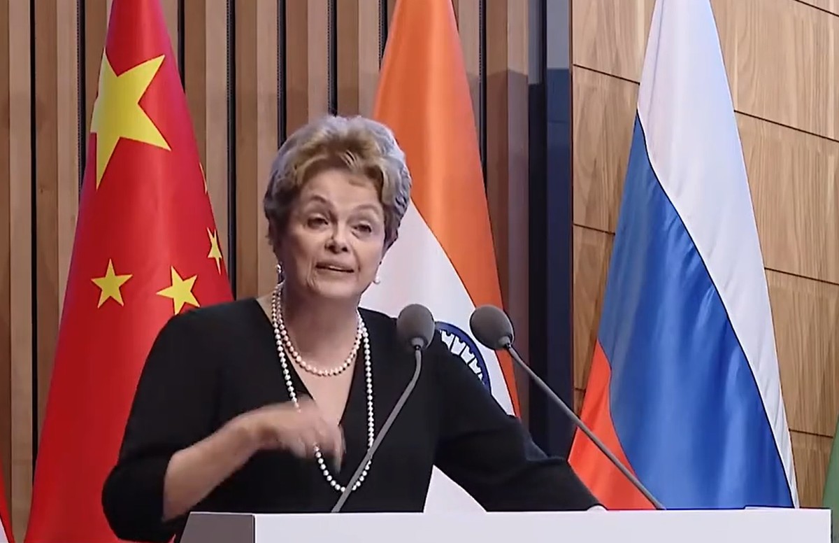 Dilma Rousseff toma posse como presidente do banco dos Brics | Política ...