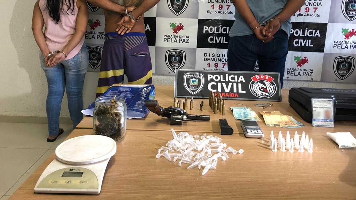 Três Suspeitos De Tráfico De Drogas São Presos Em João Pessoa Paraíba