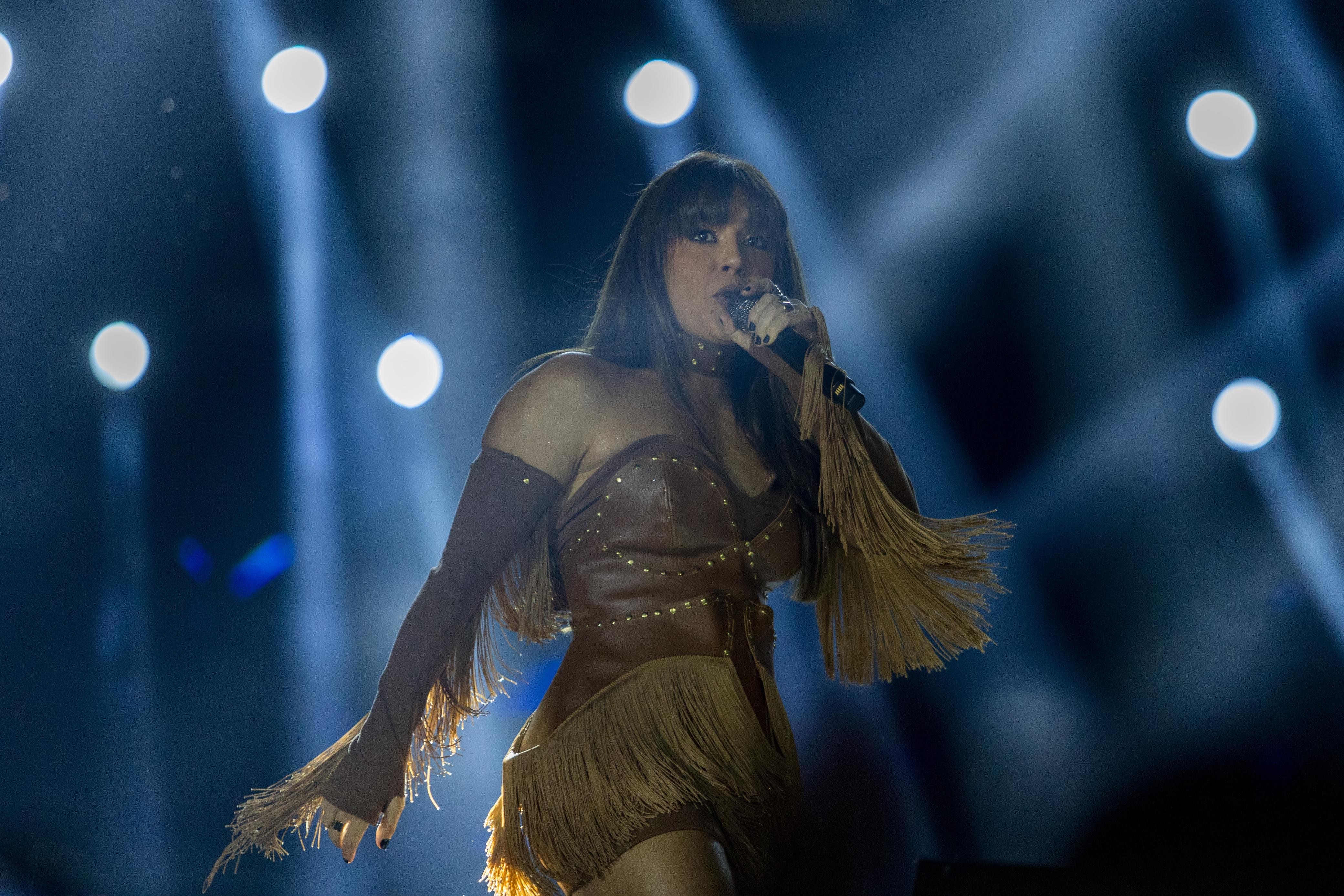 Lauana Prado mantém essência 'raiz' em show na Festa do Peão de ...