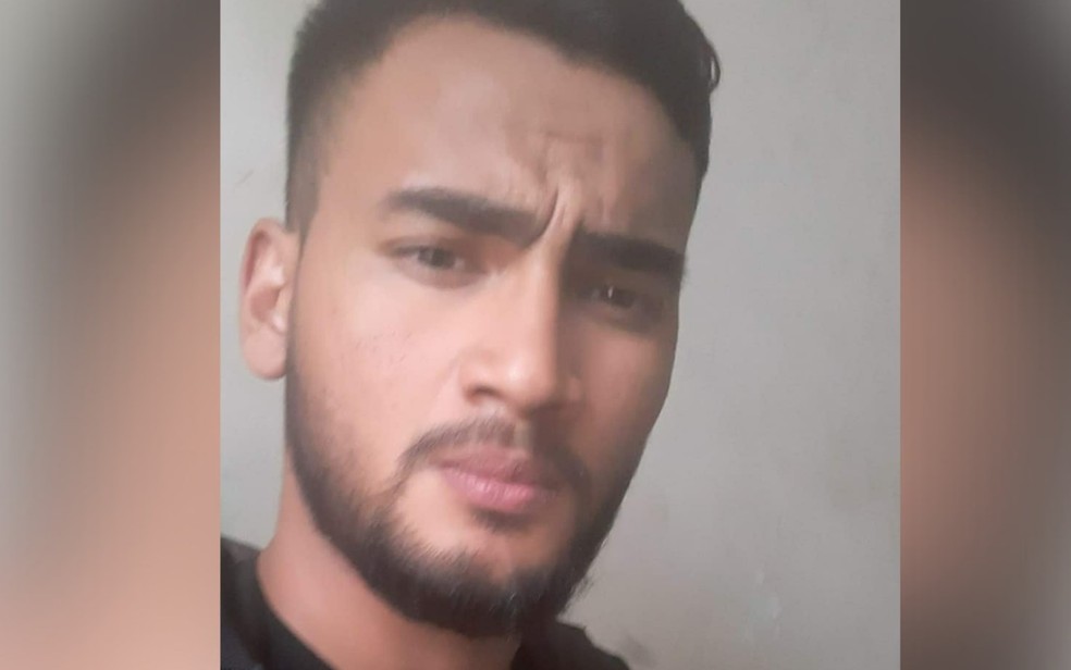 Arthur Martins's Instagram, Twitter & Facebook on IDCrawl