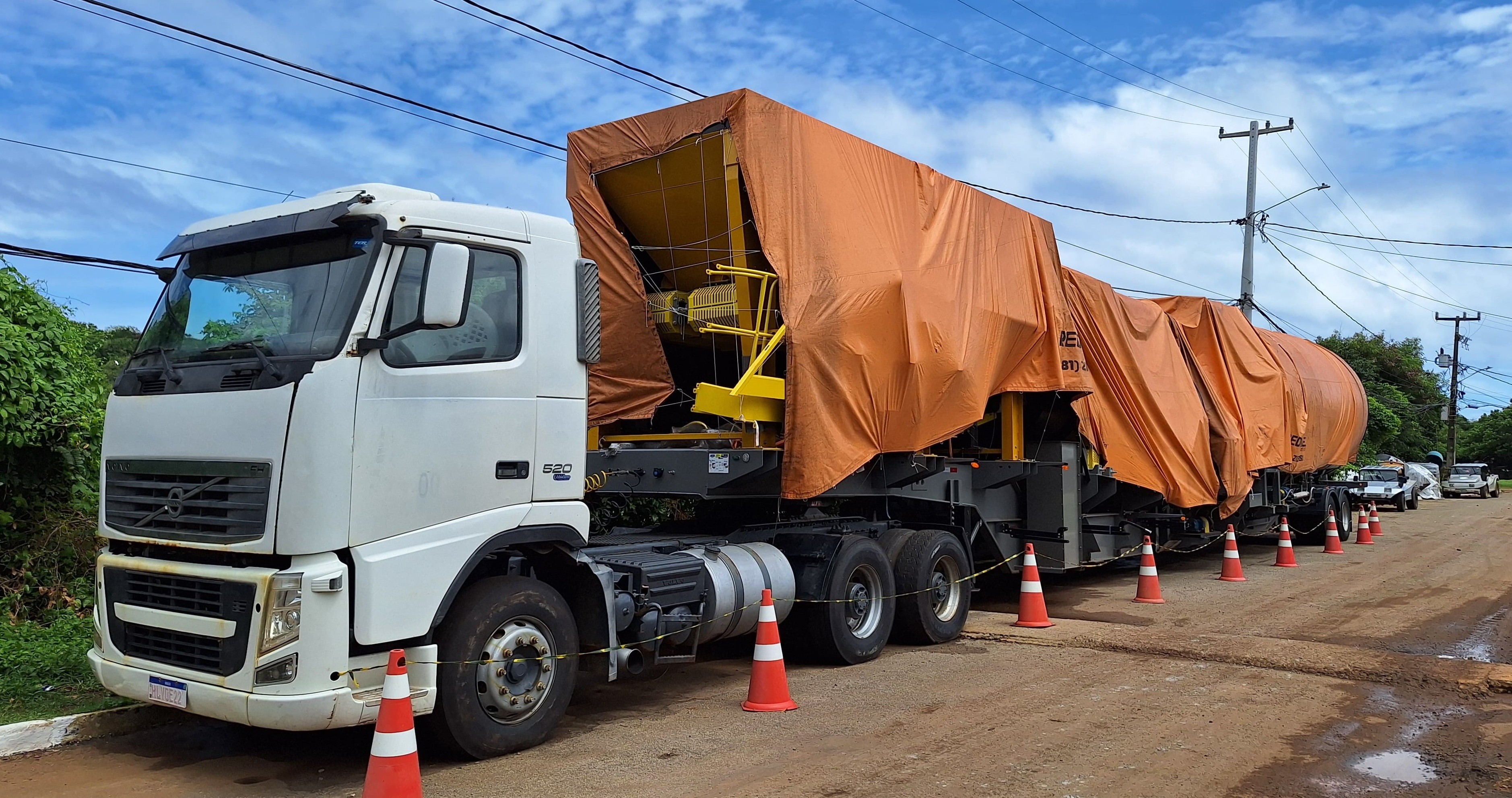 Há mais de um mês em Noronha, usina de asfalto ainda não chegou ao ...