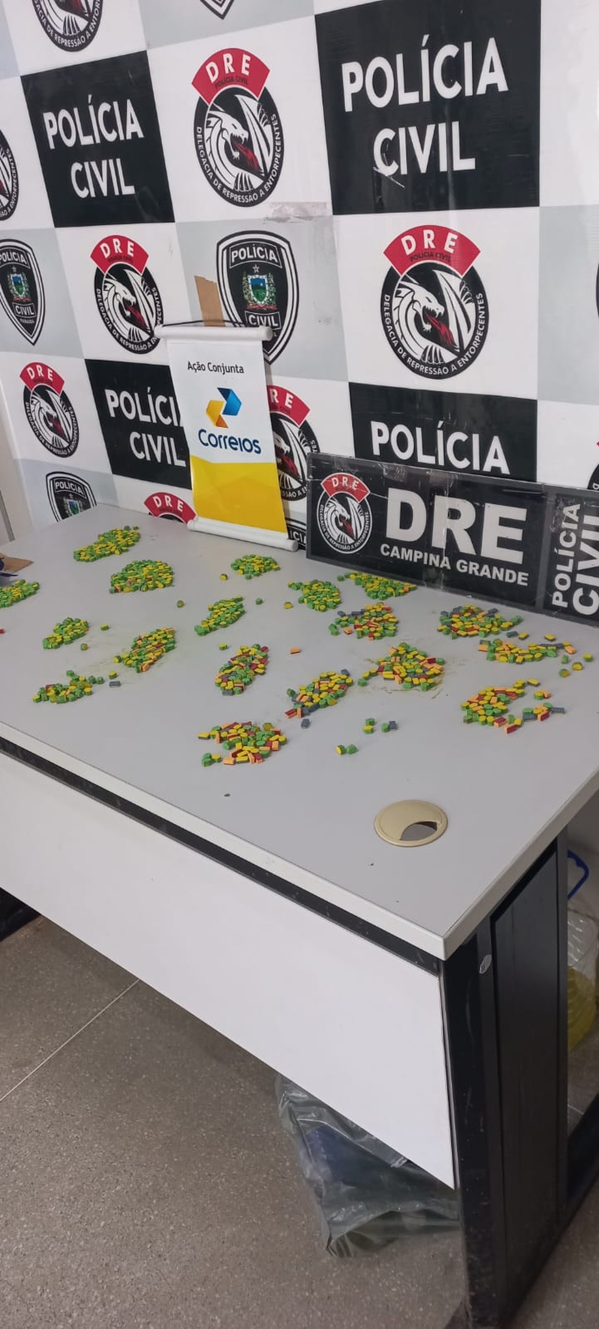 Mais de mil comprimidos de ecstasy enviados pelos Correios são ...