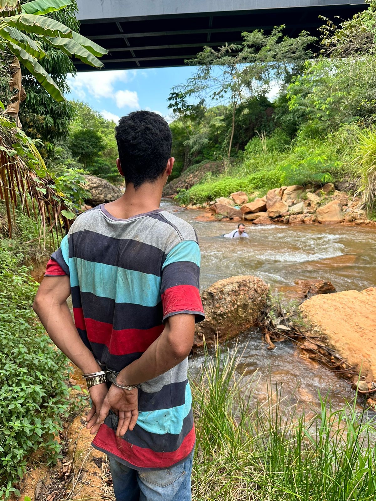Jovem De 18 Anos Suspeito De Matar Amigo De Infância é Preso No Ma