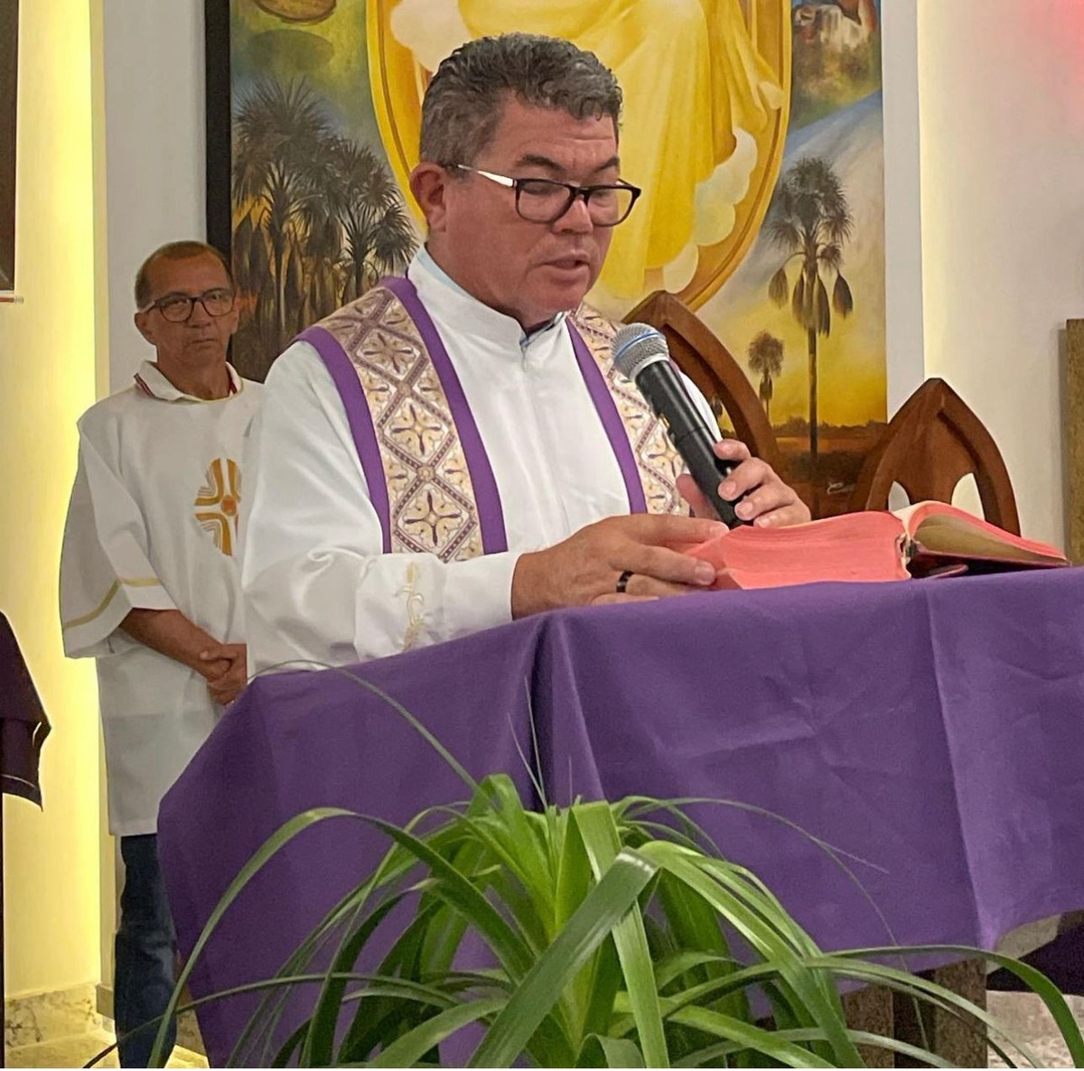 Morre padre Mário Castro, responsável pela paróquia de São Jerônimo em ...