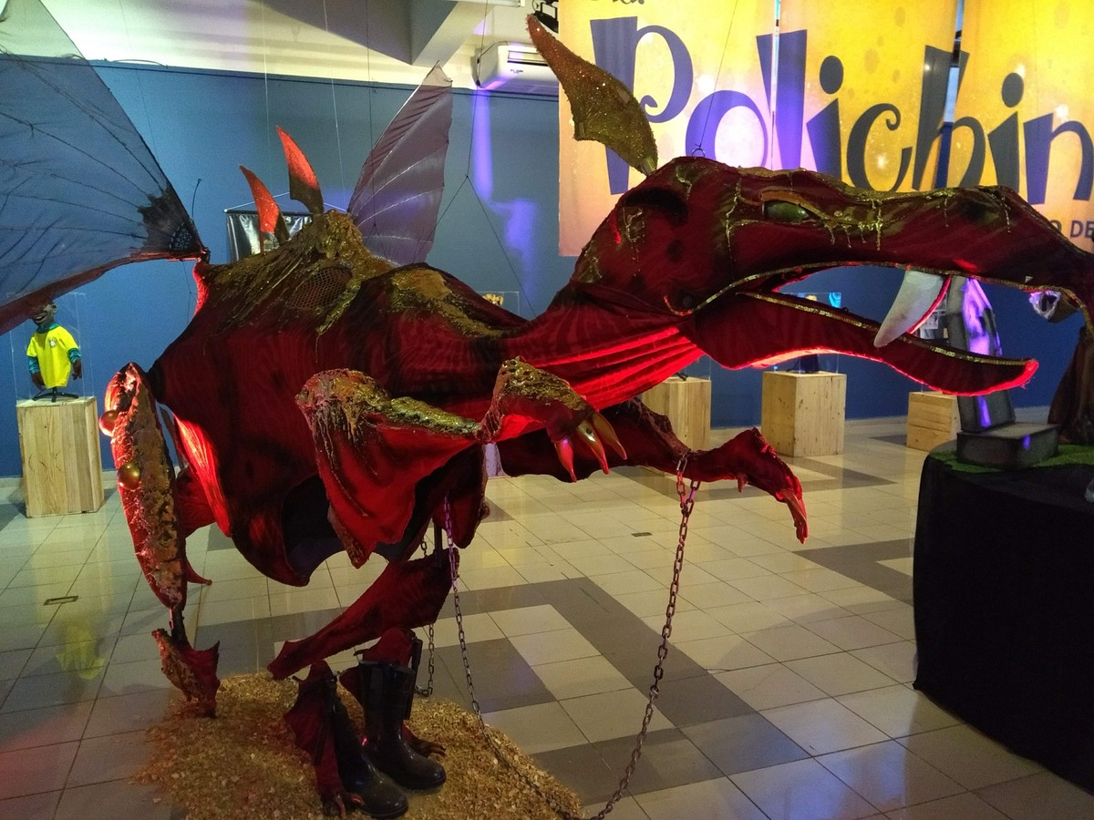 Bonecões do carnaval de Torrinha abrem Festival Internacional em Bauru ...