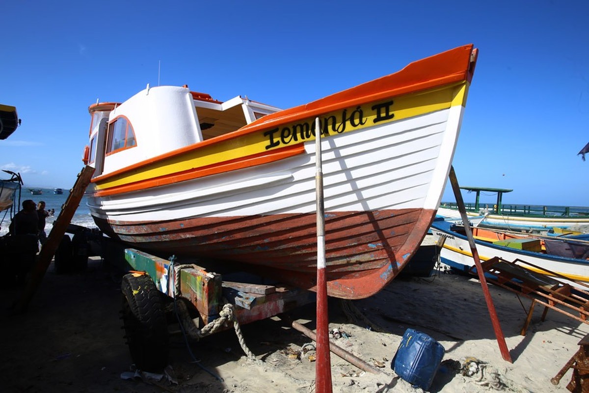 Conheça 'Baleeira', barco de pesca que ganhou data comemorativa em ...