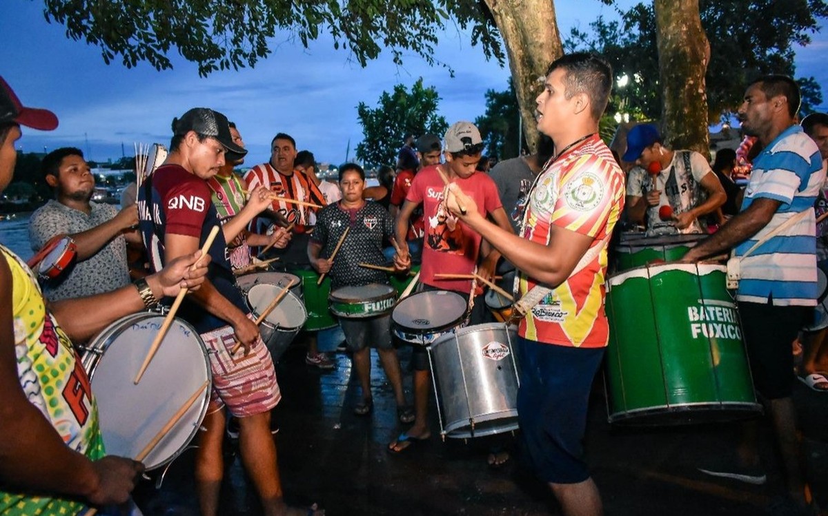 Com samba-enredo sobre povos africanos, bloco Unidos do Fuxico busca ...