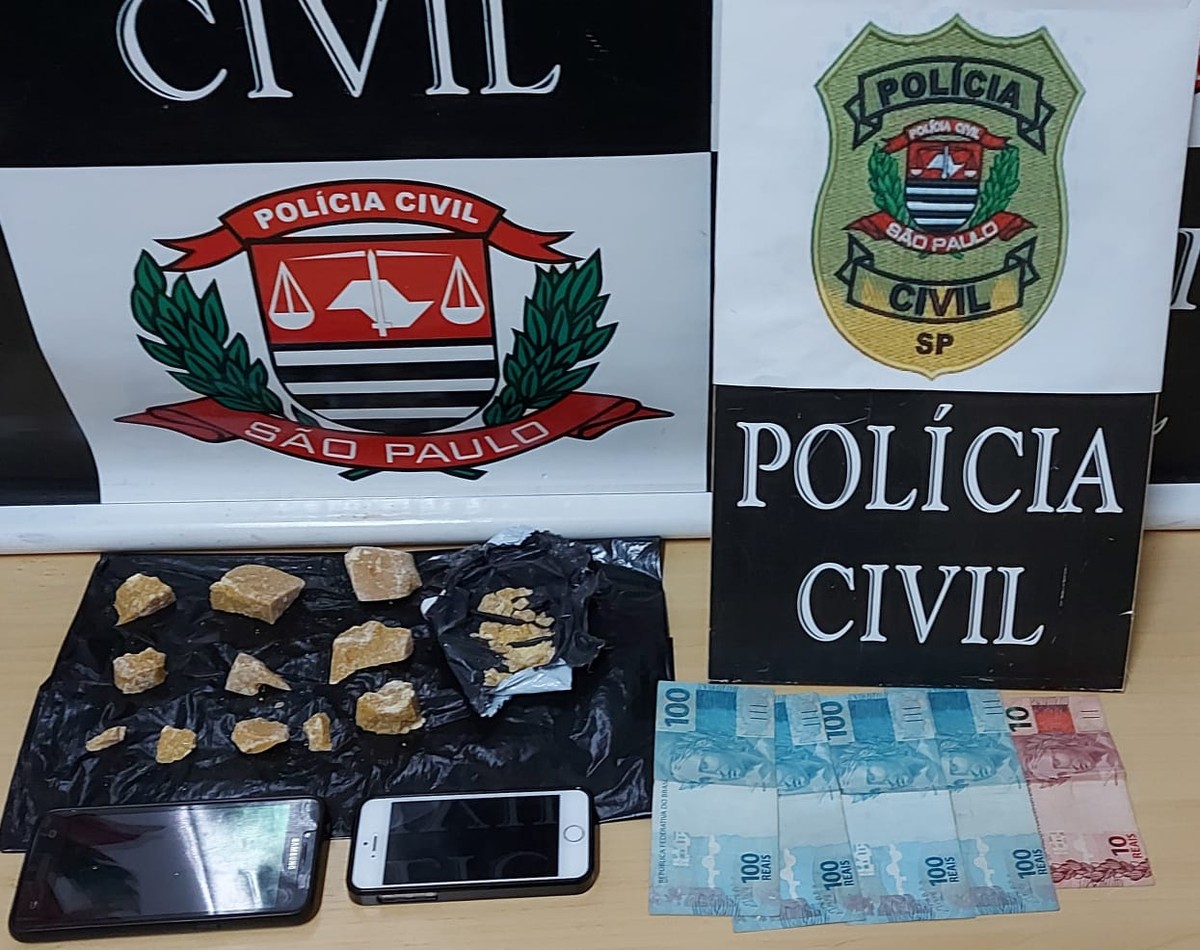 Homem Investigado Por Tráfico De Drogas é Preso Em Ação Da Polícia