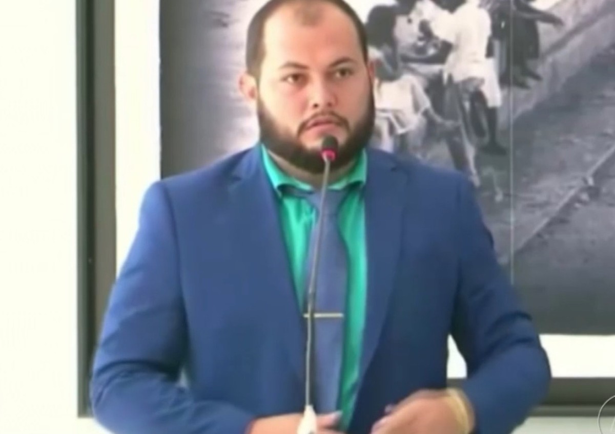 Vereador que estava foragido por estupro se apresenta à polícia no Pará | Pará | G1