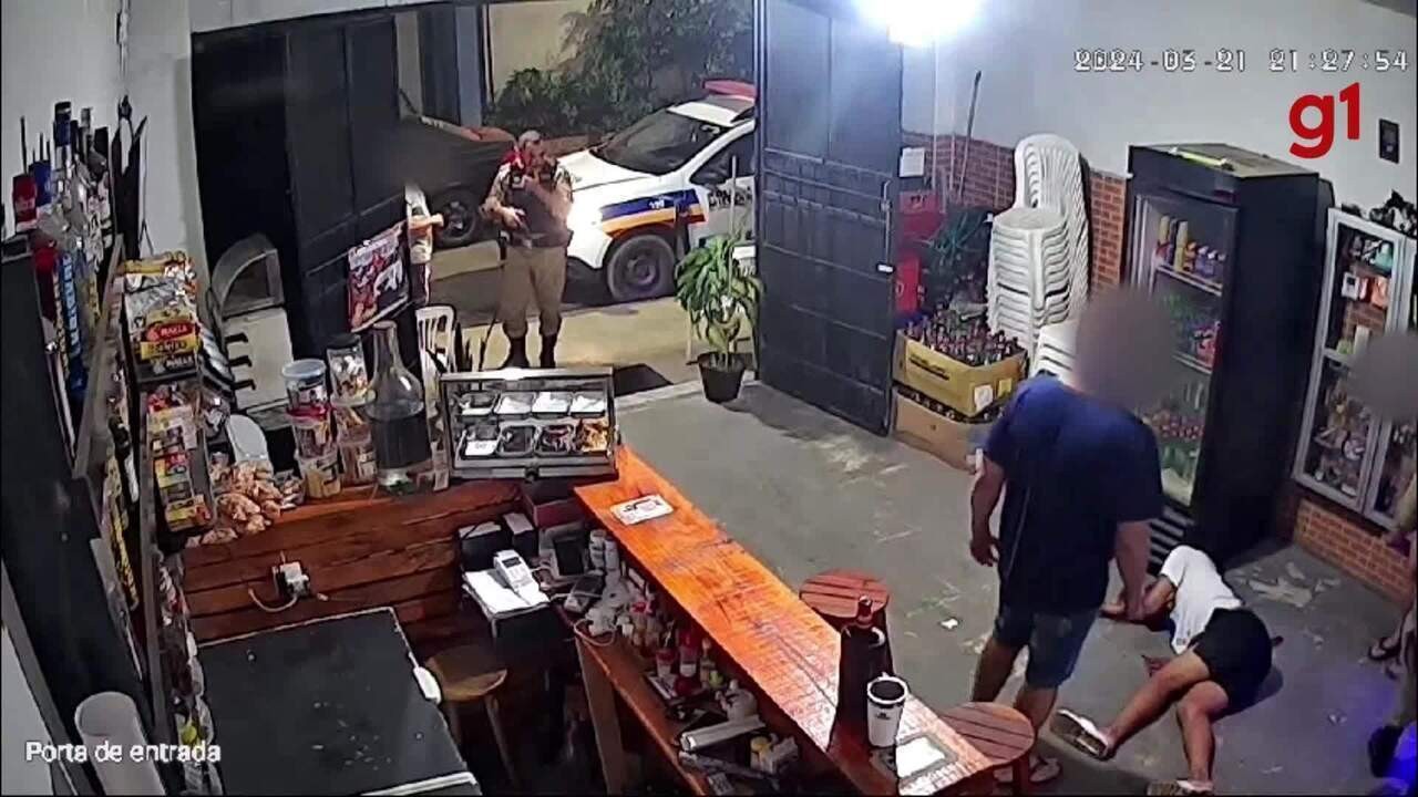 VÍDEO: jovem é morto a tiros dentro de bar em Caratinga | G1
