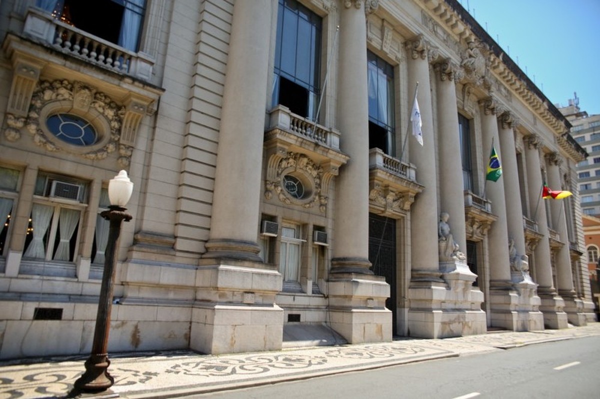 Governo do RS anuncia plano de nomeações e concursos com mais de 3 mil ...