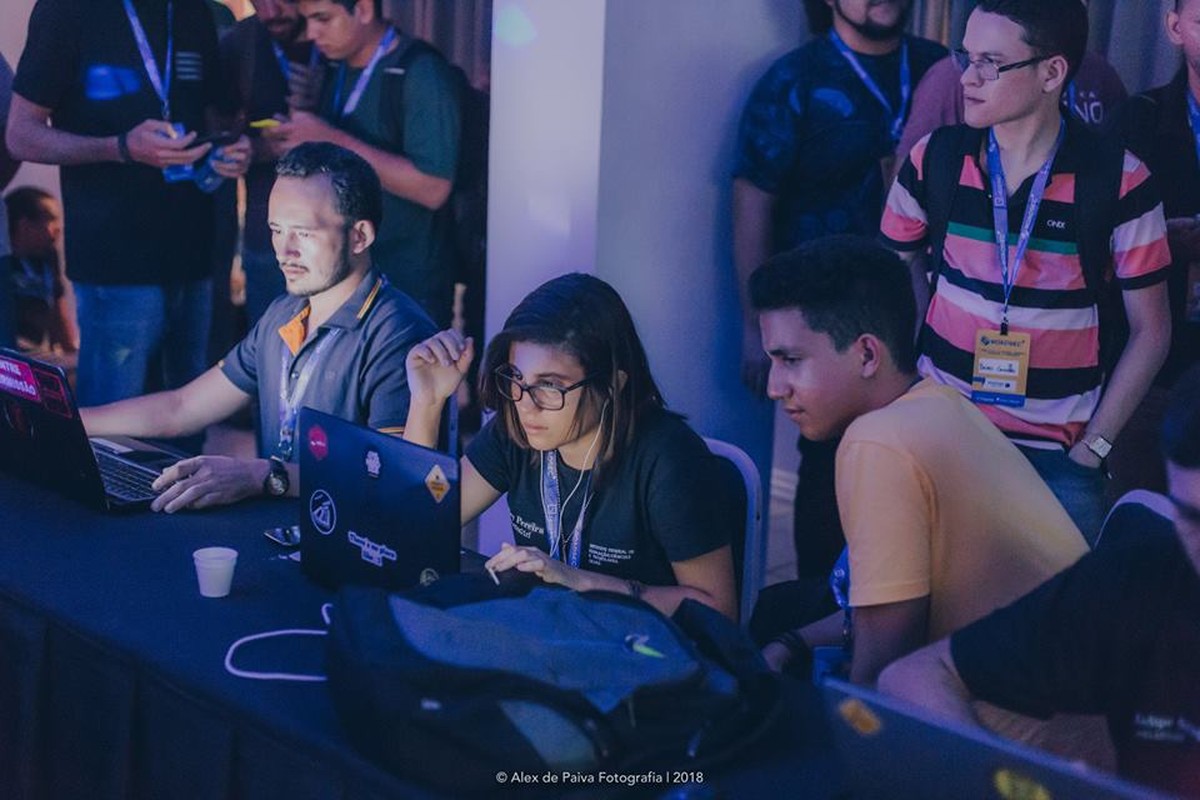 Festival de tecnologia promove cultura hacker em Brasília; veja ...