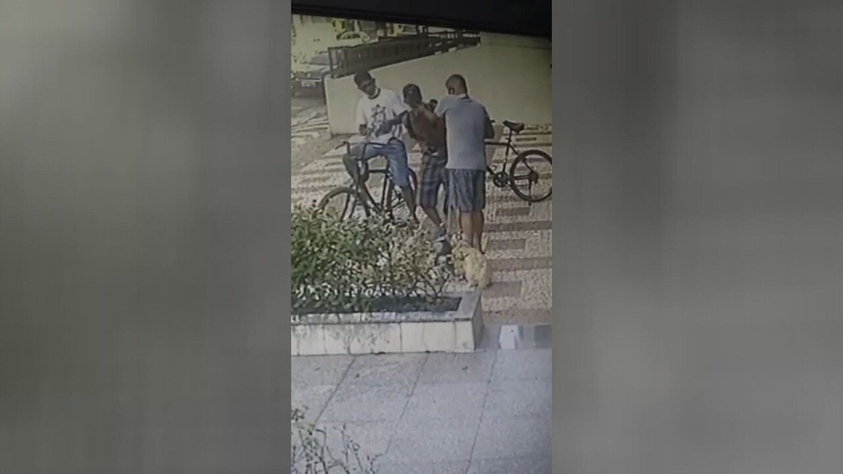 Bandido morde dedo de vítima para roubar aliança no litoral de SP ...