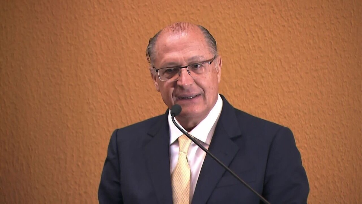 Em gafe, Alckmin 'esquece' Temer e diz que Rodrigues Alves foi último ...