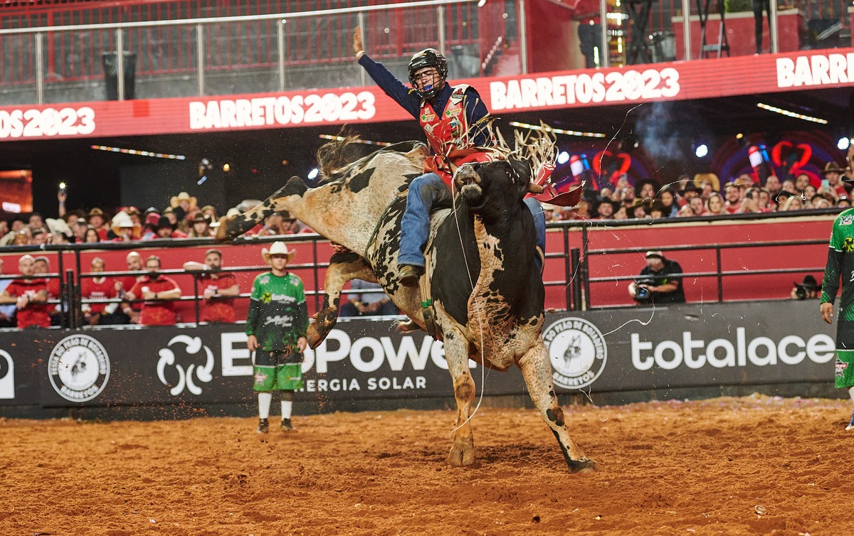 Segunda noite da montaria em touros em Barretos tem competidor de GO ...