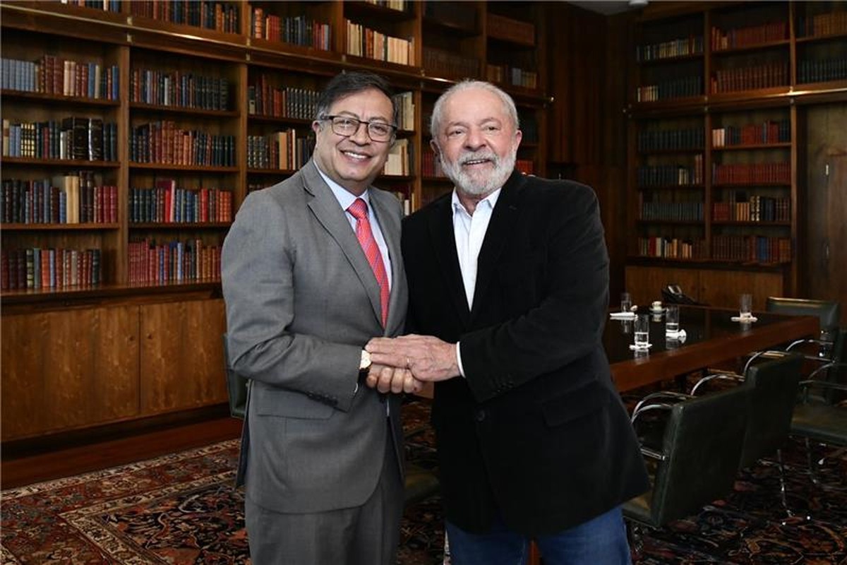 Lula e Petro, da Colômbia, articulam reunião regional para debater seca ...