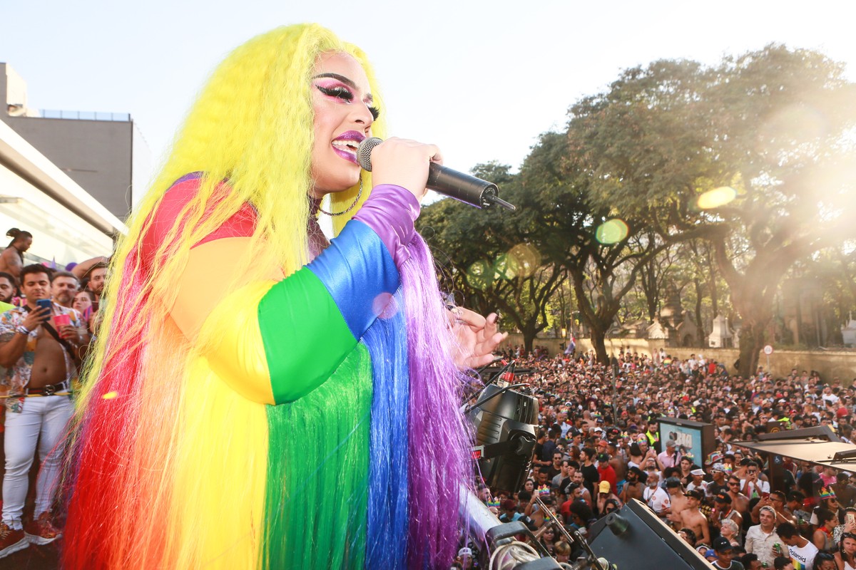 Gloria Groove anuncia estreia no carnaval de Salvador com 'Bloco das ...