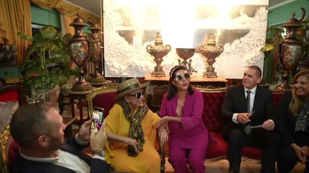 Vizinha, Narcisa Tamborindeguy encontra socialite que acusa ex-motorista mantê-la presa ...