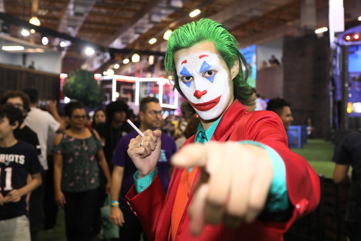 'Coringas' invadem BGS 2019 e elegem Joaquin Phoenix 'deus da DC ...