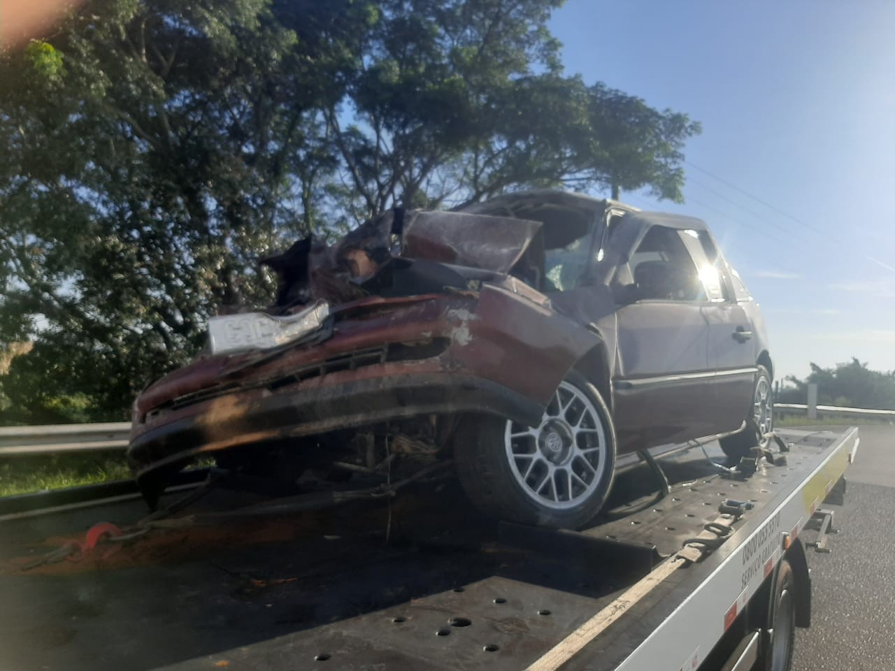 Motorista de carro morre após bater contra traseira de caminhão em rodovia de Piracicaba ...