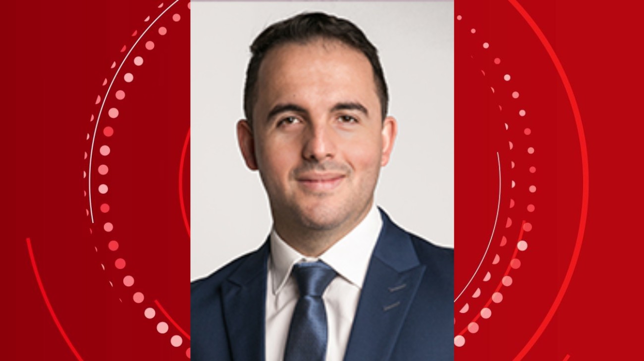 Ex-prefeito vira réu por ter cursado medicina em tempo integral durante ...