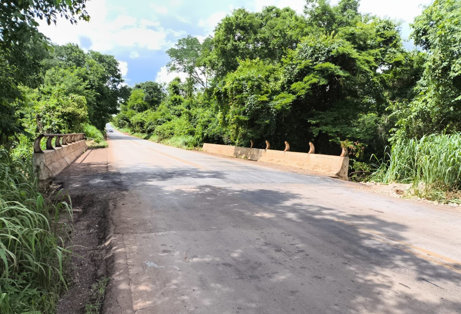 Ponte sobre o Rio Forquilha é interditada para obras na MG-188 entre ...