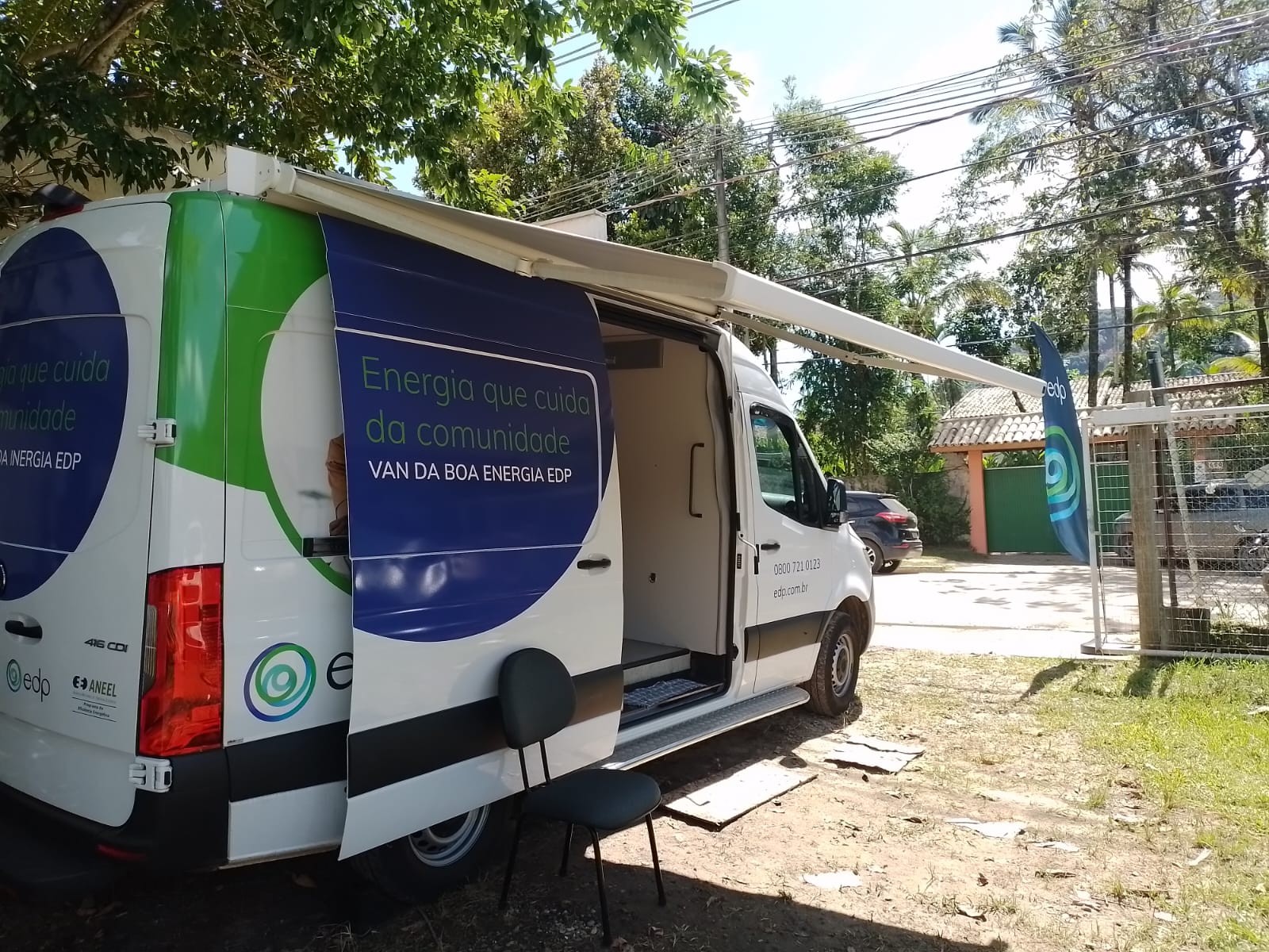 Van da Boa Energia atende moradores de Itaquaquecetuba | G1