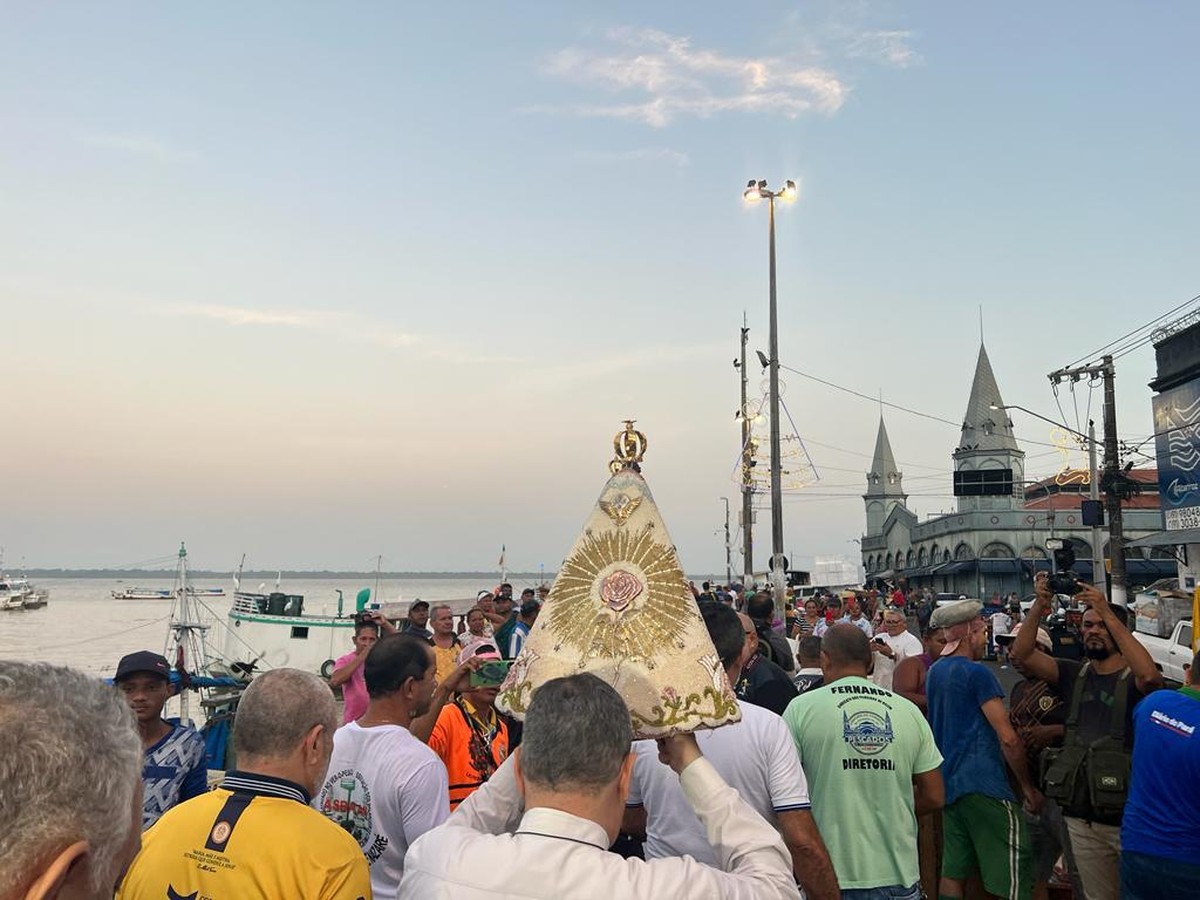 Imagem Peregrina De Nossa Senhora De Nazaré Visita O Ver O Peso Fotos