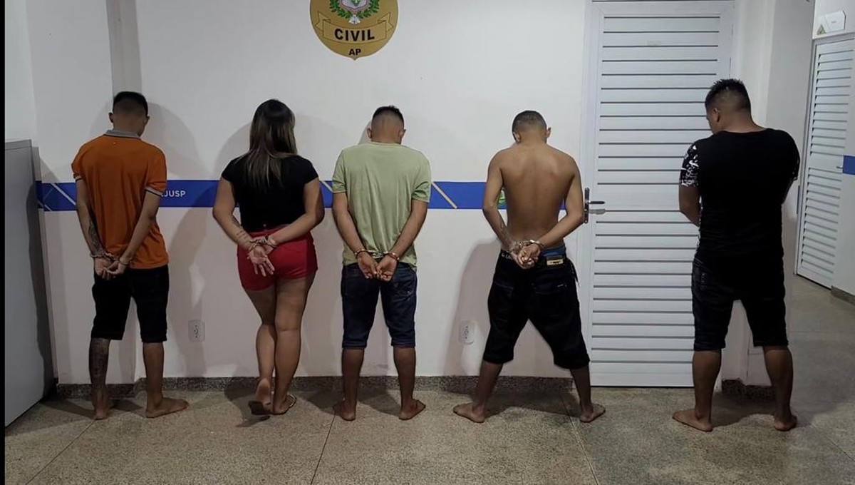 Cinco Pessoas São Presas Por Tráfico De Drogas Associação Criminosa E