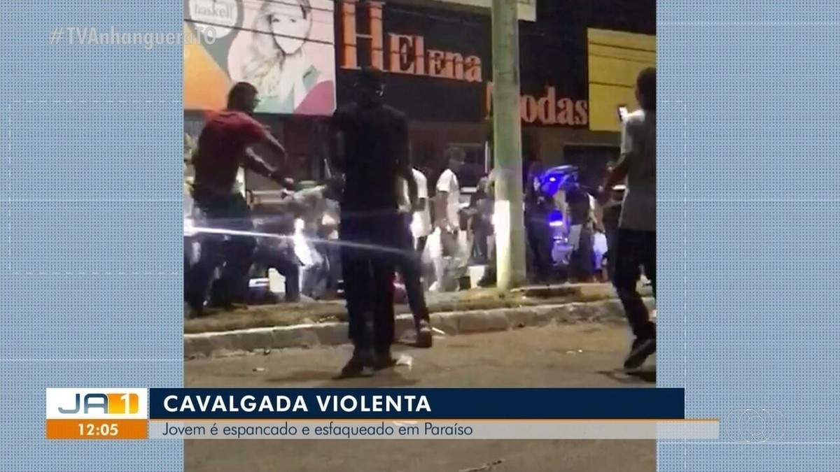 Vídeo mostra jovem sendo espancado até a morte com chutes e pisões em ...