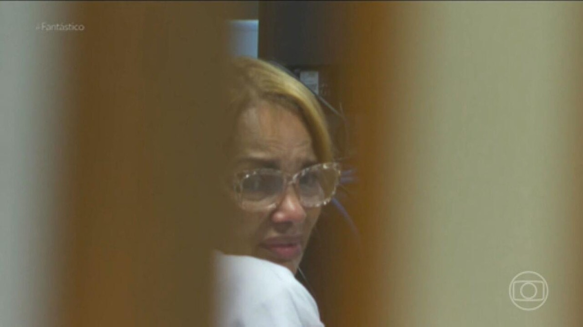 'Não vou desistir de você', posta namorado de Flordelis em rede social ...