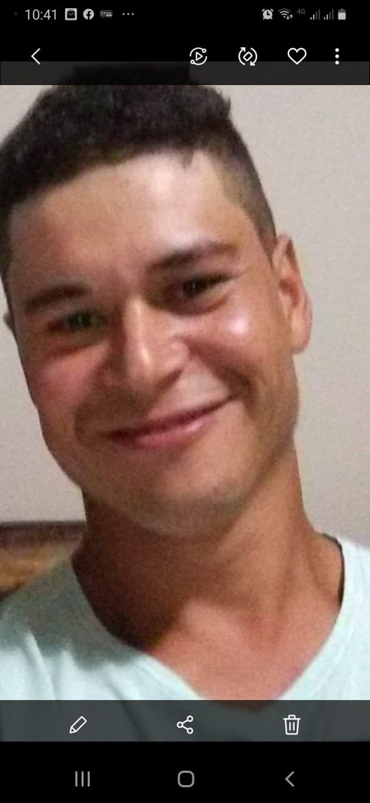Homem é Morto A Tiros E Jovem Fica Ferido Após Discussão Em Inhapim