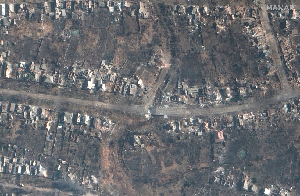 ANTES e DEPOIS: Imagens de satélite mostram destruição em Bakhmut, na ...