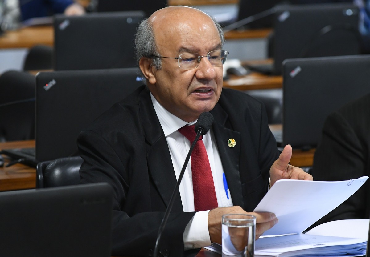 Ministro do STF manda arquivar investigação sobre José Pimentel na Zelotes