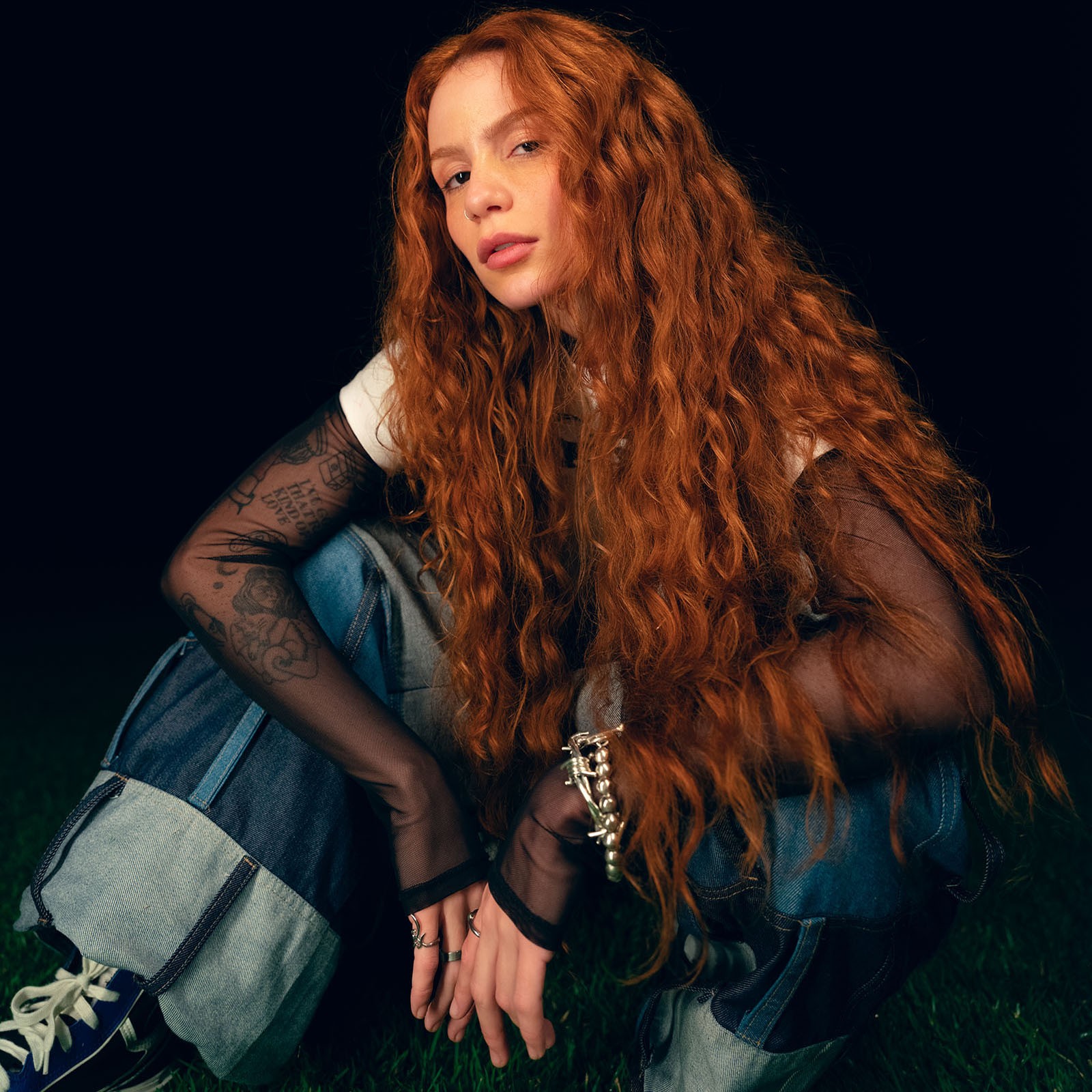 Carol Biazin abre o mundo interior da artista no terceiro álbum, 'No ...