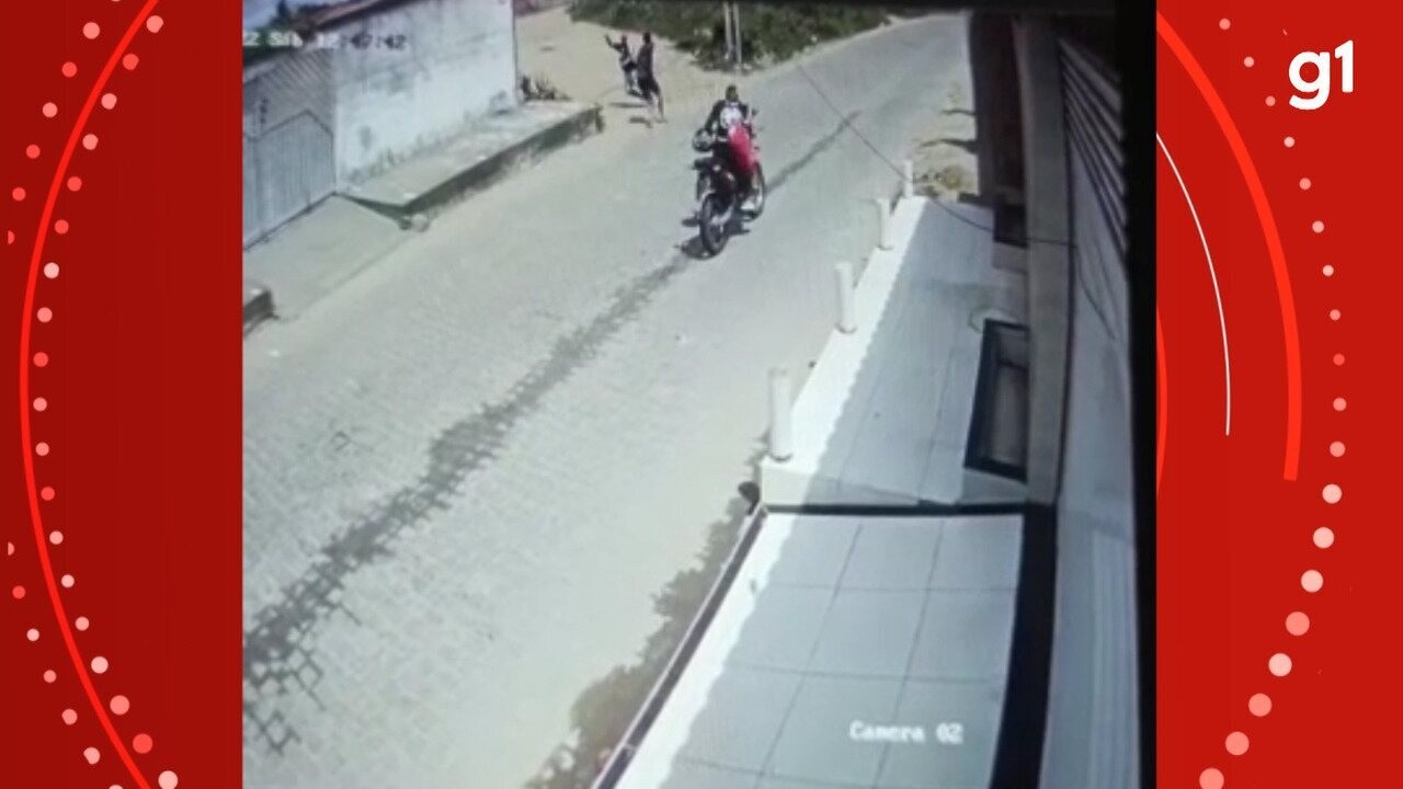 VÍDEO: PM é morto a tiros durante tentativa de assalto no interior da Bahia | Bahia | G1