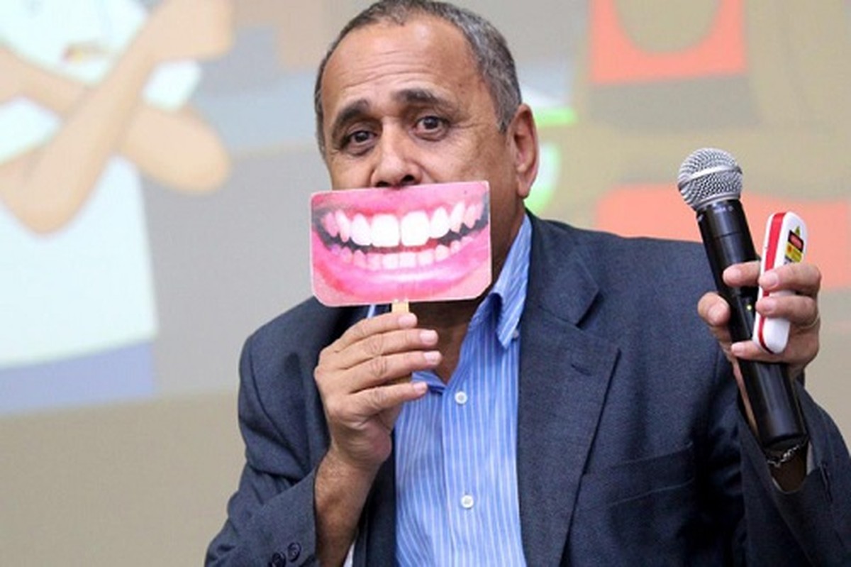 Ex-camelô David Portes faz palestra sobre estratégias de marketing em ...