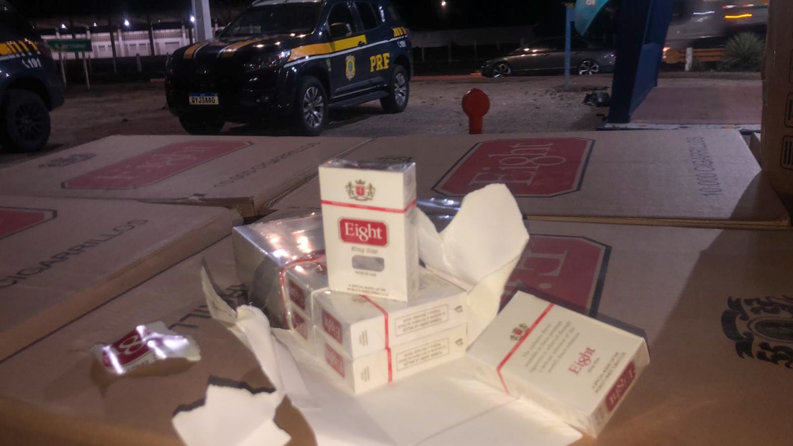 PRF apreende 50 mil maços de cigarro paraguaio avaliados em R$ 250 mil | G1