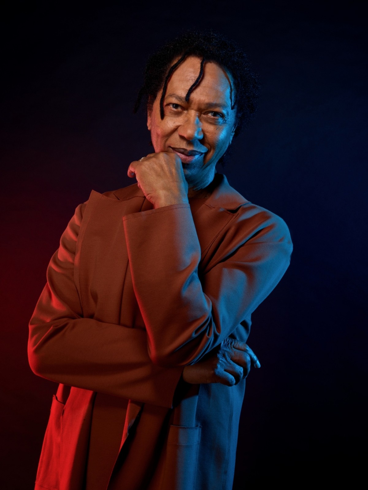 Djavan roda o Brasil a partir de março com show inédito baseado no ...