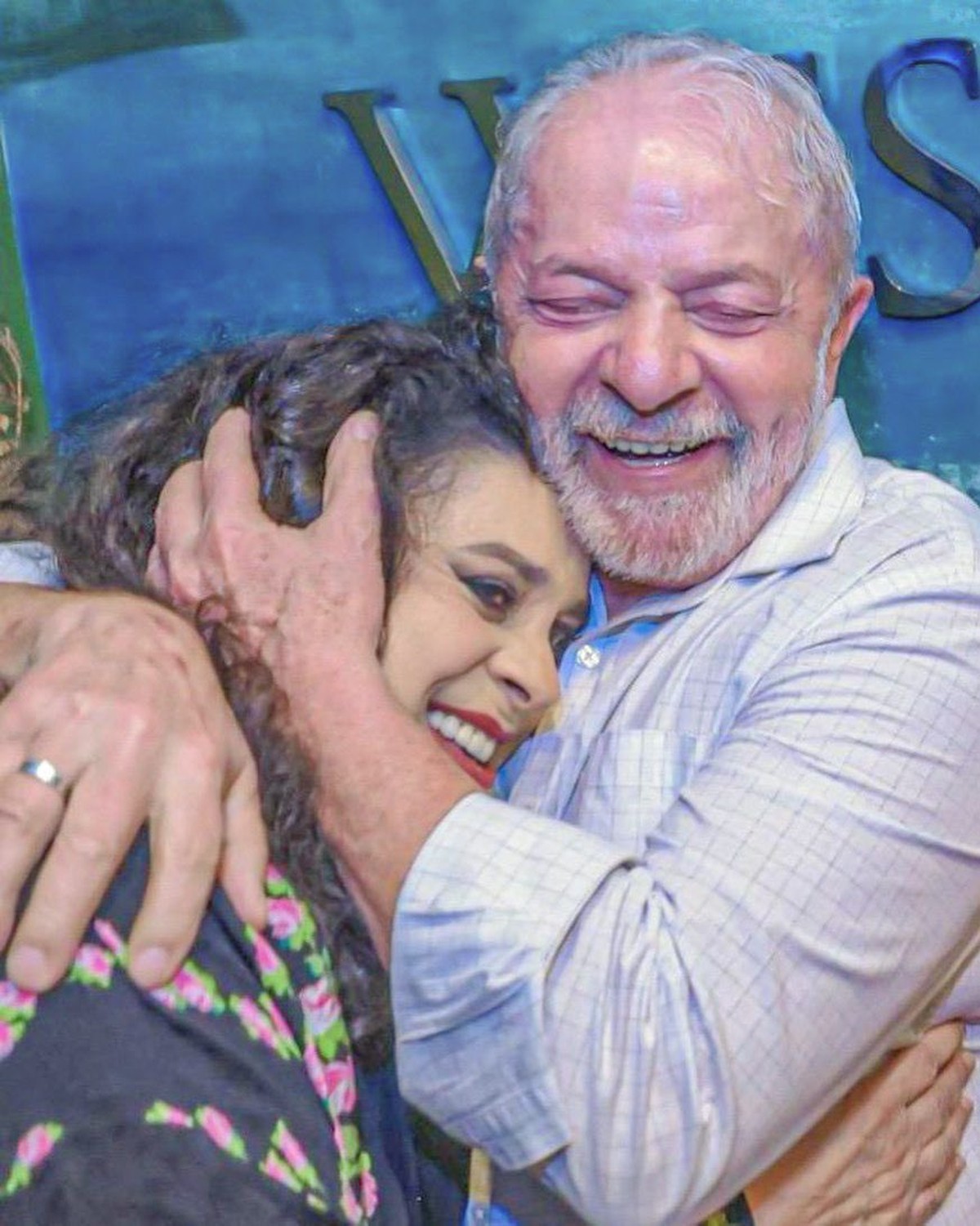 'Uma das maiores cantoras do mundo', diz Lula sobre Gal Costa ...