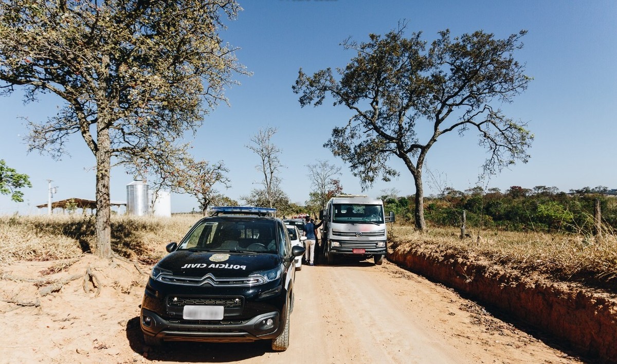 Polícia Civil Faz Reconstituição Da Morte De Adolescente Em Bom