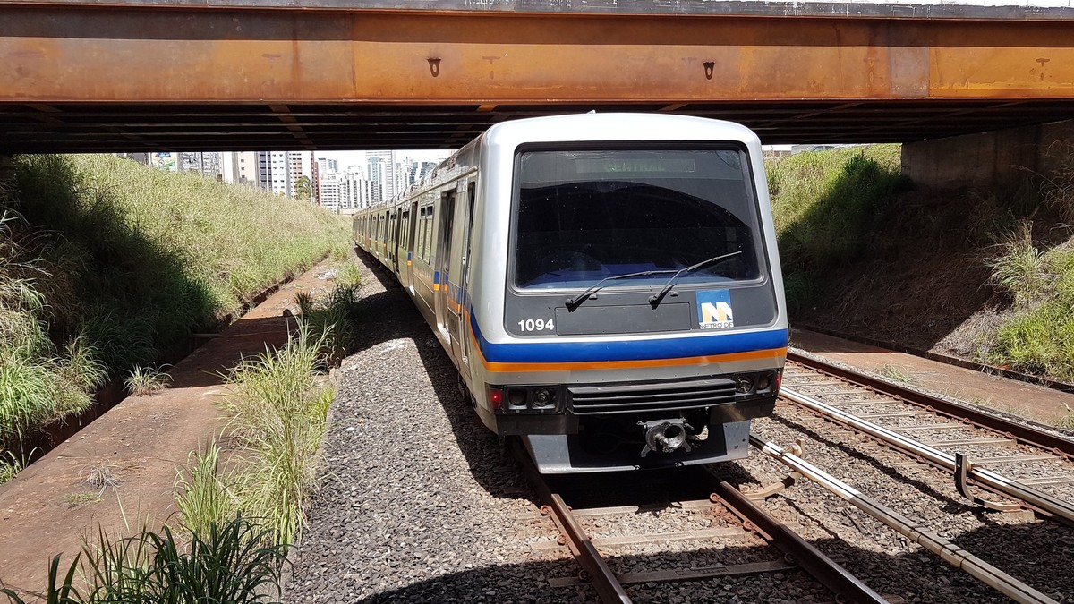 Serviço do metrô no DF é normalizado 26 horas após descarrilamento ...