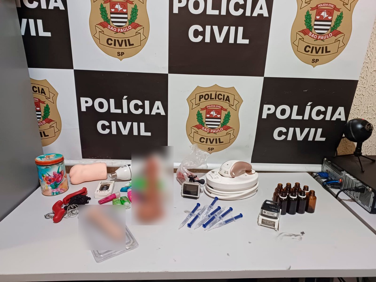 Líder espiritual que dizia ter 'poderes superiores' é preso suspeito de ...