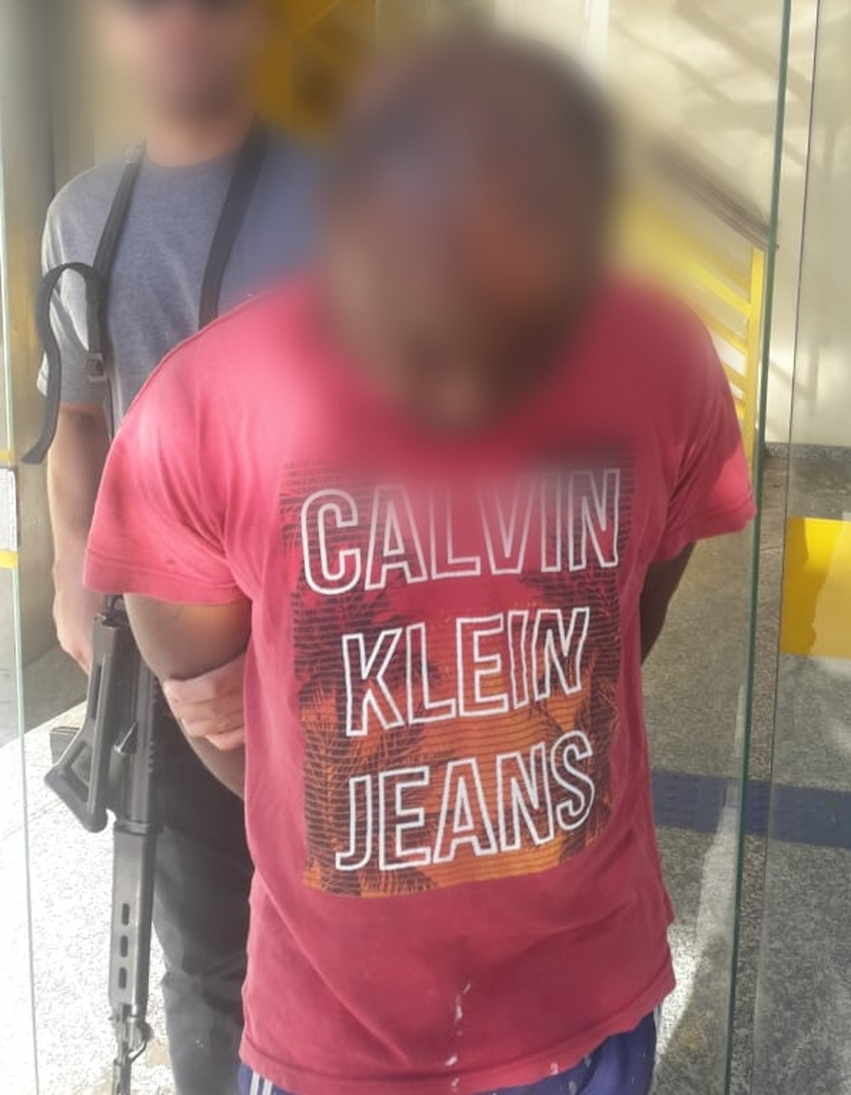 Homem é Preso Suspeito De Abusar Sexualmente Das Próprias Filhas Em