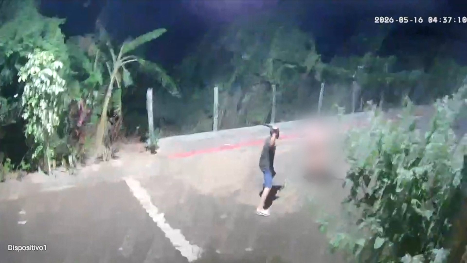 Suspeito de matar mãe e filha a golpes de facão na Serra é preso | G1