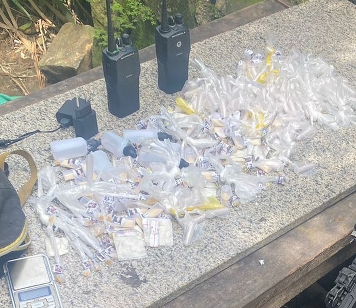 Jovem é preso com drogas em Angra dos Reis | Sul do Rio e Costa Verde | G1