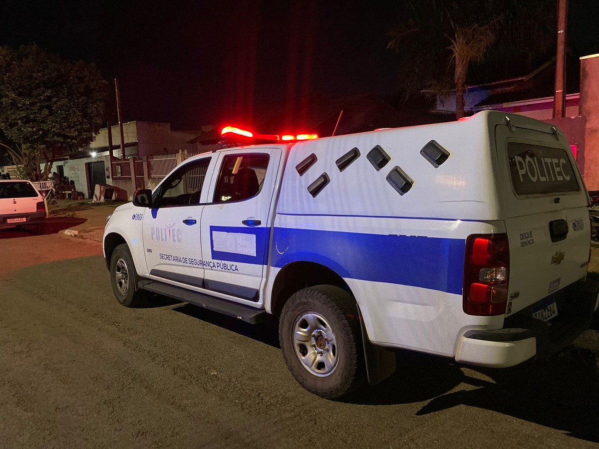 Mulher é encontrada morta dentro de fossa com ferimentos na cabeça em ...