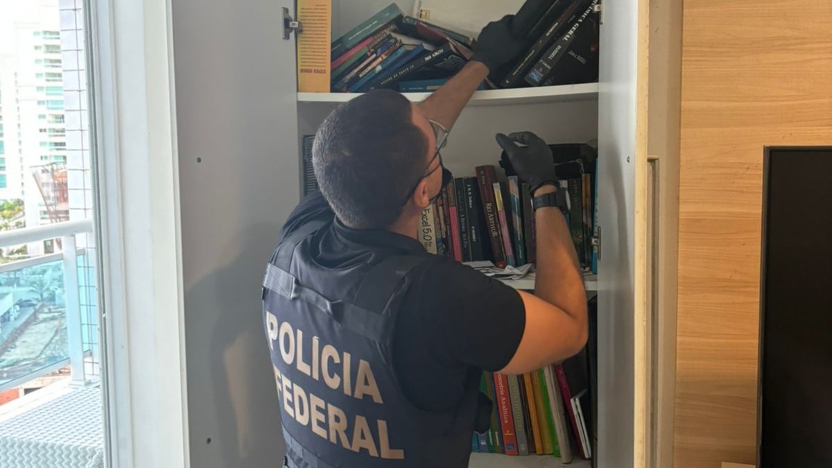 Suspeitos De Guardar Imagens De Abusos Sexual Contra Crianças São