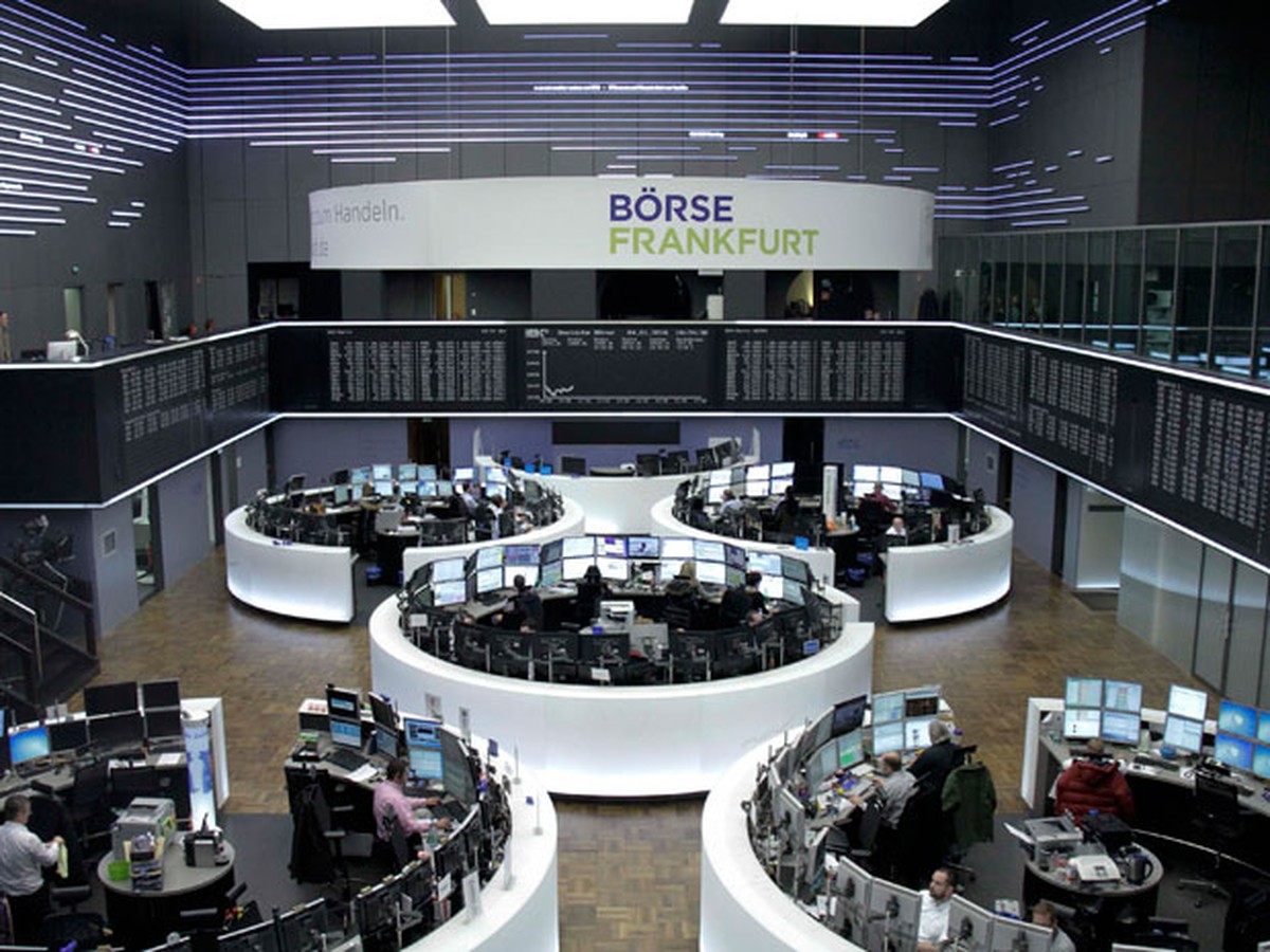 Bolsas europeias têm maior alta desde junho, impulsionadas por bancos ...