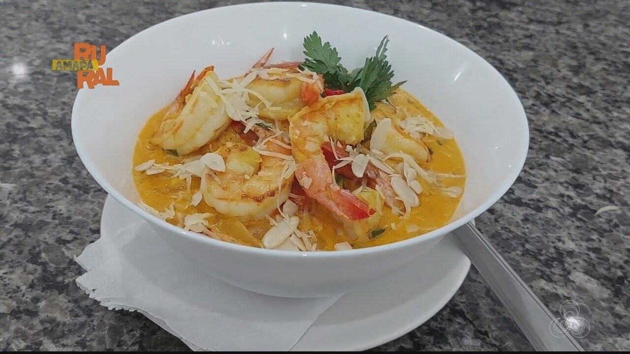 Peixe da Amazônia: aprenda a fazer uma moqueca de pirarucu com camarão ...